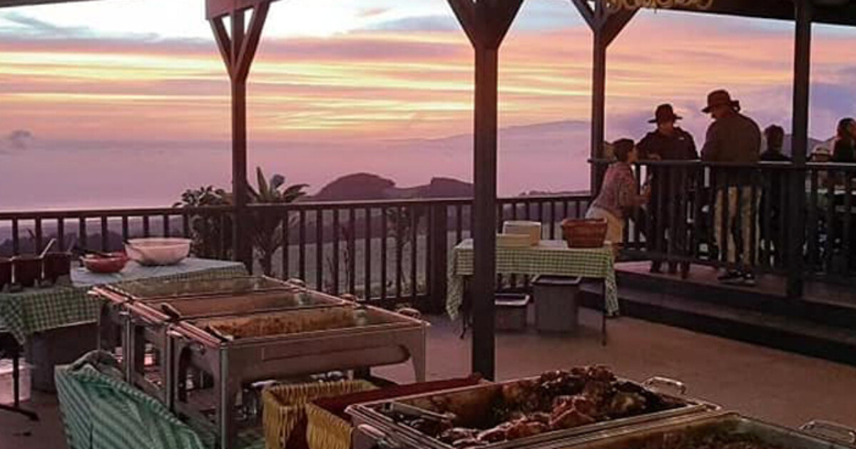 Paniolo BBQ Dinner - Adventure Tours Hawaii