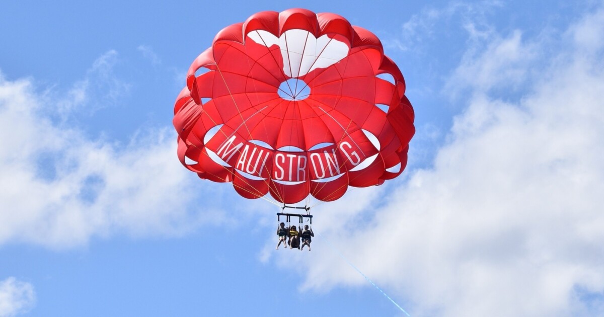Parasailing High Above Kaanapali - Adventure Tours Hawaii